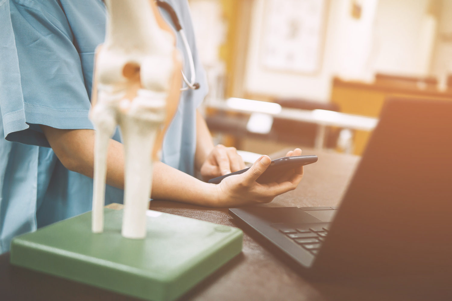 Research and evidence behind GLA:D® - GLA:D AU